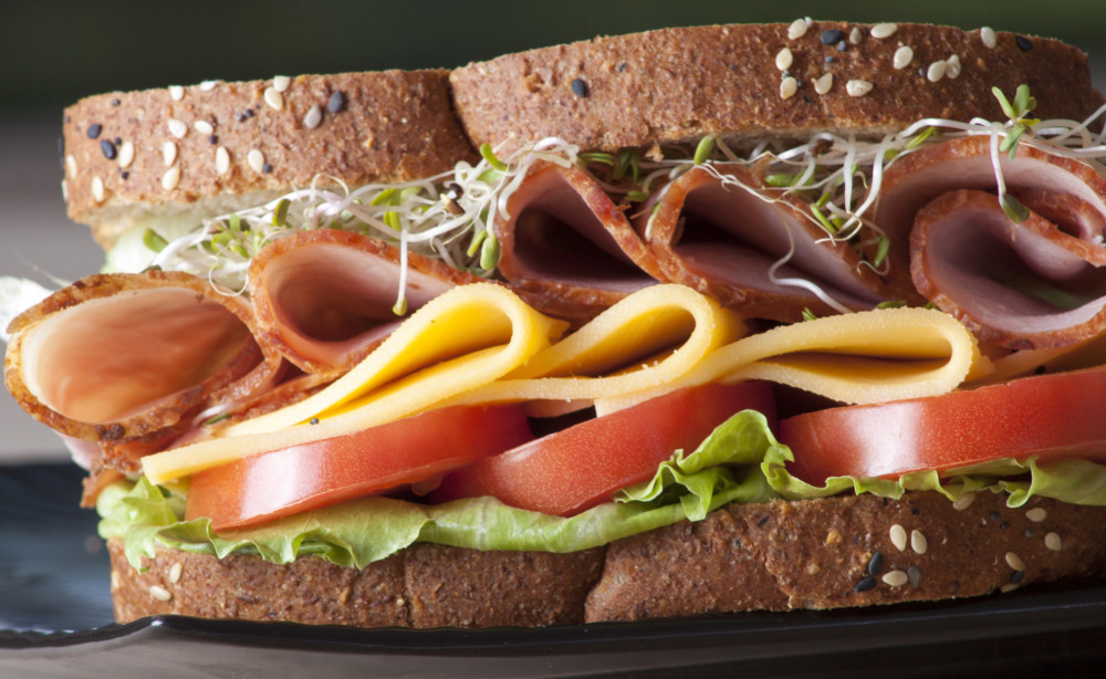 About Us - Reuben's Deli